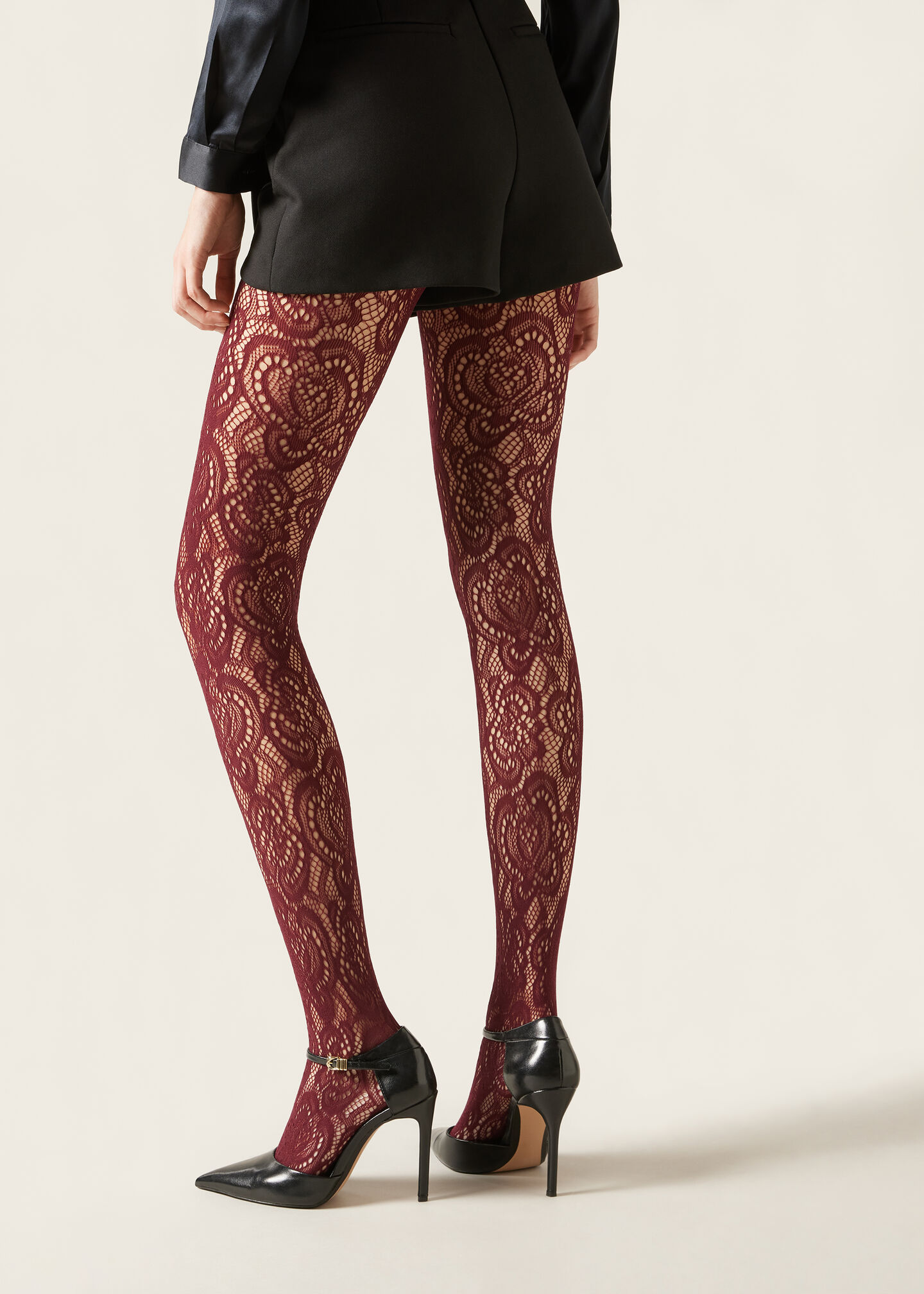 Pantimedias y medias de mujer | Calzedonia