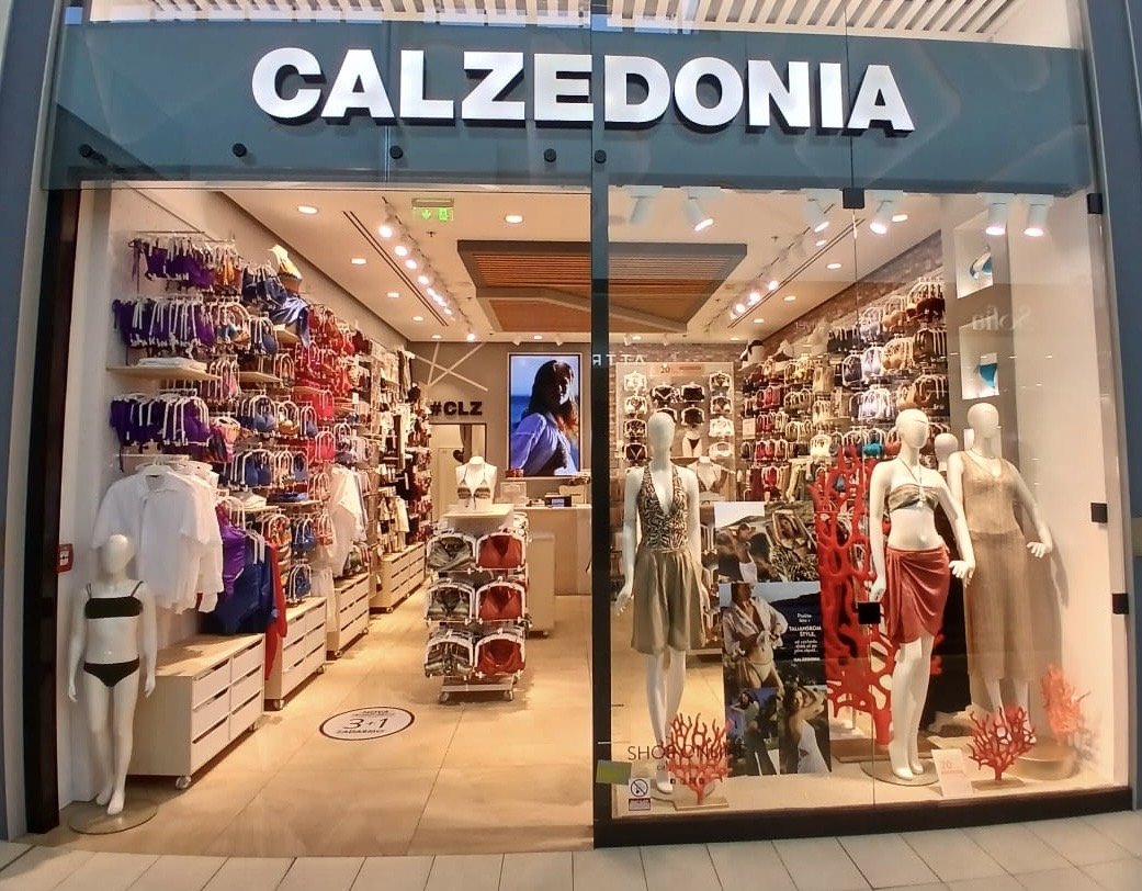 Loja de collants e biquínis em Bratislava, Ivanska cesta 16 | Calzedonia